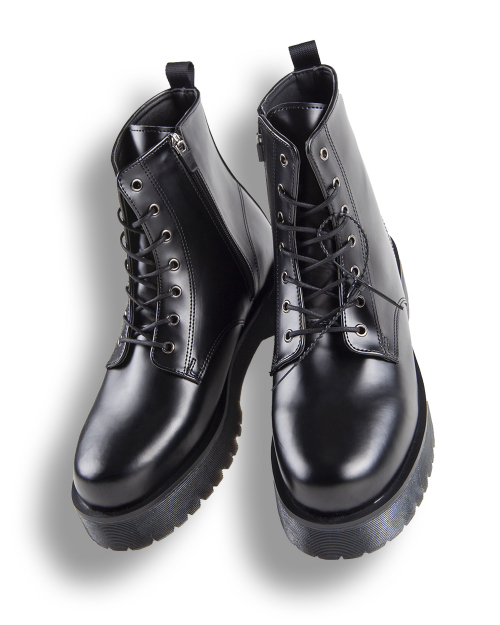 MUSINSA | YASE 508 6.5CM BLACK QUARTER BOOTS