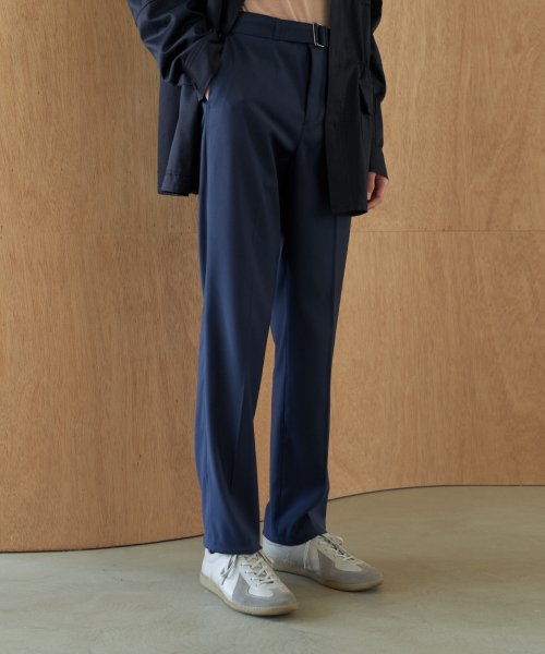 MUSINSA | TLEYOUNG Reconnect Formal Basic Slim Belted Slacks_Navy