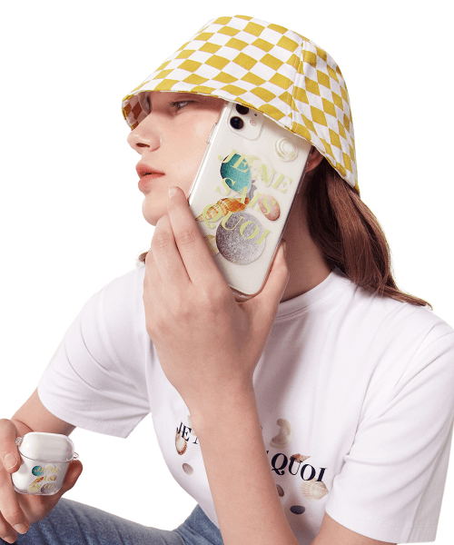 MUSINSA | OIOICOLLECTION SEASHELL PHONE CASE [CLEAR]