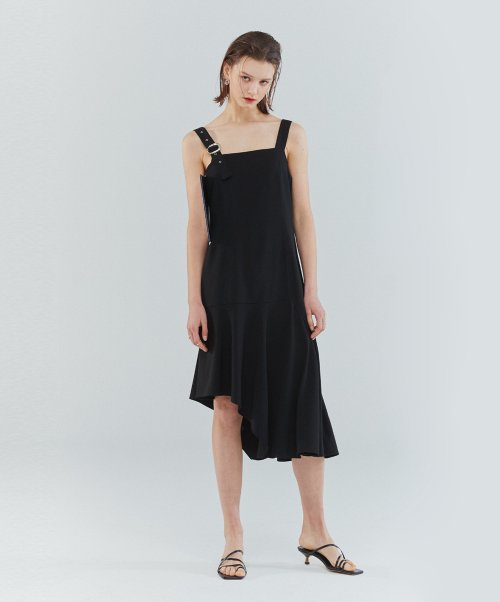 클루 드 클레어(CLUE DE CLARE) unbalance buckle dress Black - 207,100 | 무신사 스토어