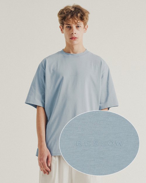 MUSINSA | BESLOW [STANDARD] 21SS BESLOW SMALL LOGO T-SHIRT DUSTY SKY