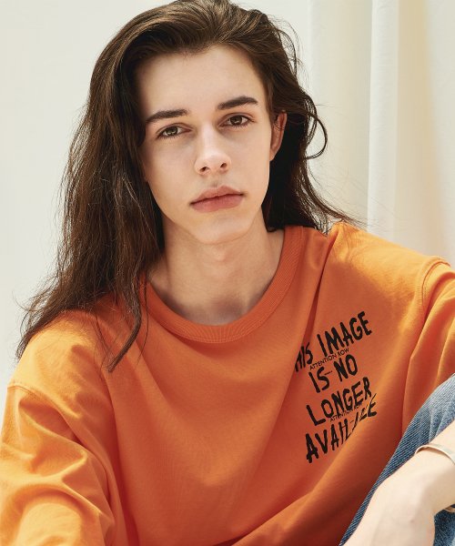 MUSINSA | ATTENTIONROW 21S6N001 OVERLAP LETTERING OVERSIZED SHORT SLEEVE T-SHIRT (ORANGE)