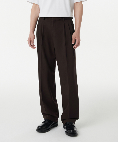 MUSINSA | MUSINSA STANDARD THREE PLEATED SEMI-BALLOON SLACKS_DARK BROWN