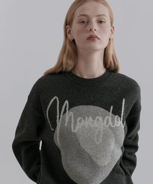 몽돌(MONGDOL) 로고 그래픽 자카드 라운드 니트 딥차콜 MDTS010DCHARCOAL - 사이즈 & 후기 | 무신사