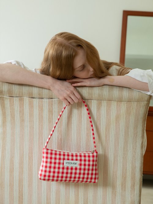 현킴(HYEON KIM) GINGHAM CHECK LENEE BAG 깅엄 체크 르네백 - 레드 - 사이즈 & 후기 | 무신사