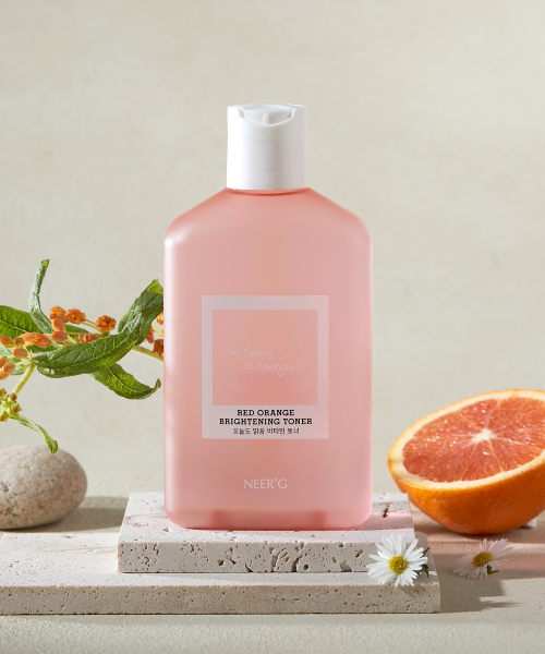 니얼지(NEERG) [피부생기/각질토닝] 오늘도 맑음 브라이트닝 비타민 미백 생기 토너 250ml - 후기 | 무신사