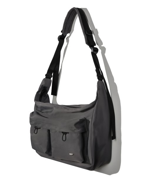 MUSINSA | Codegraphy Rich Pocket Tech Nylon Messenger Bag_Charcoal