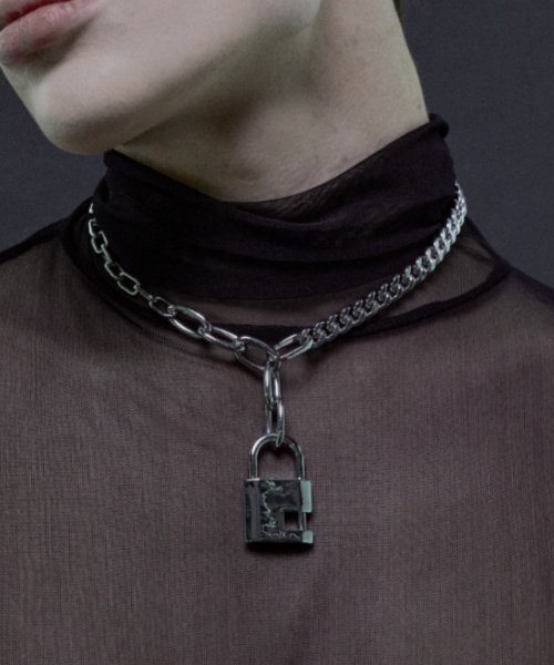 MUSINSA | AG47 BWLK-Necklace-20 Big Lock Three Chains Mix