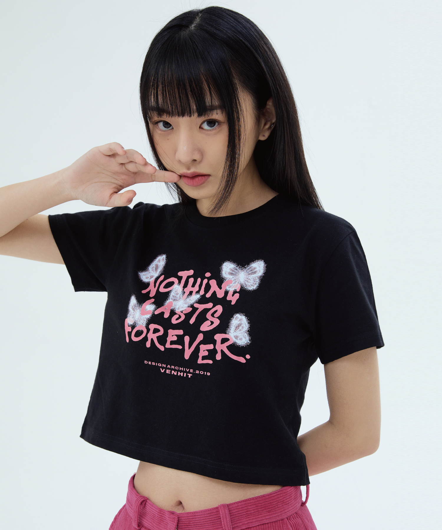 VENHIT NOTHING 短版T恤 (Creatrip)