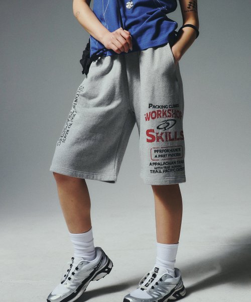 MUSINSA | TRAVEL Stack Print Sweat-Shorts Gray