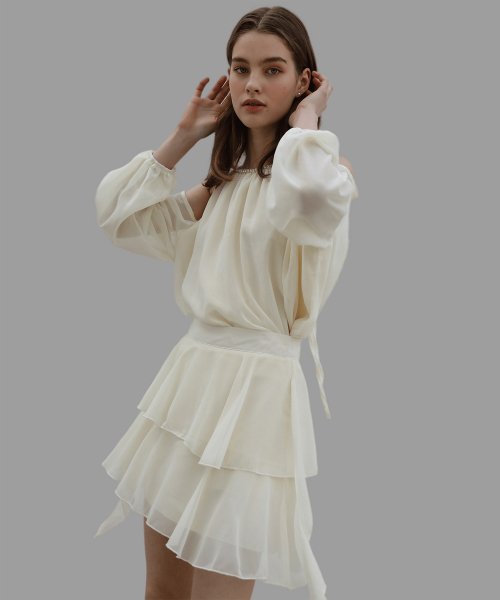 MUSINSA | HYBERNAT [Set] Chiffon Halter Neck Off Shoulder Blouse + Skirt