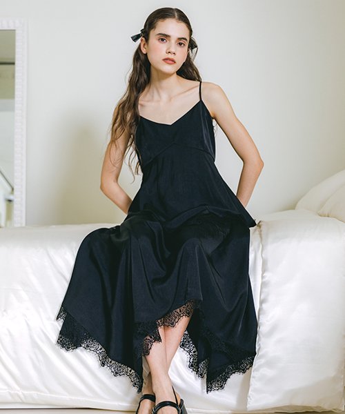 MUSINSA | REMANTIST Lace Ruffle Slip Long Dress (Black)
