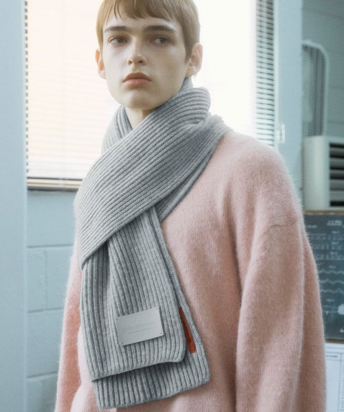 MUSINSA | D:THIRTYONE Eco-Leather Patch Wool Muffler_Gray