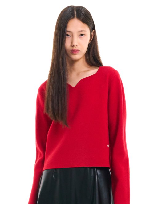 MUSINSA | GENERAL IDEA Soft Heart Neck Pullover [RED] / WBC3L05524