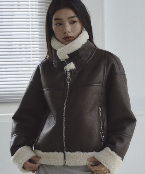 MUSINSA公式 | THE GREEN LAB FAUX Fur High Neck Mustang Jacket [Brown/Ivory]