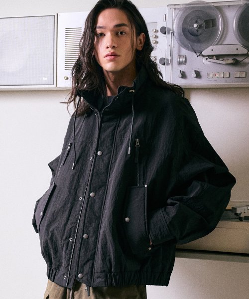 티메이커(TMAKER) 드로우스트링 하이넥 윈드브레이커 - 사이즈 & 후기 | 무신사