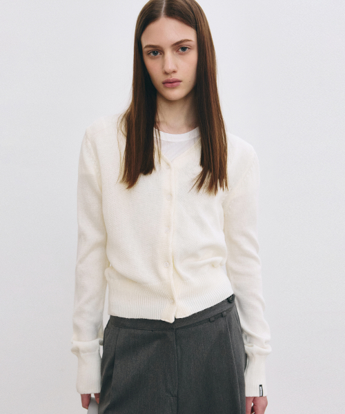 닉앤니콜(NICK&NICOLE) ESSENTIAL NICOLE LABEL CARDIGAN_IVORY - 사이즈 & 후기 | 무신사