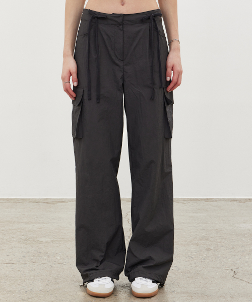 MUSINSA | ITOV SEOUL Two Ribbon Cargo Pants CH
