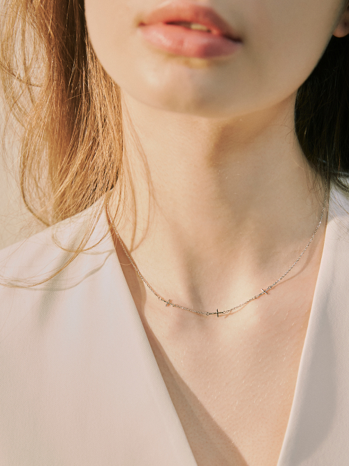 MUSINSA公式 | HEI cross chain necklace