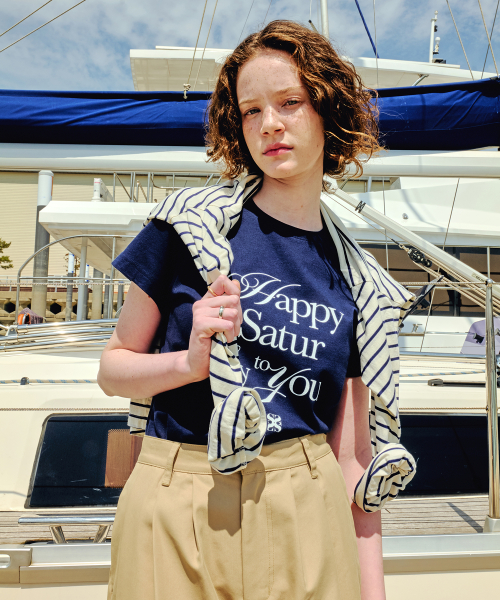 MUSINSA | SATUR (W) Happy Saturday typo graphic short-sleeved T-shirt ...