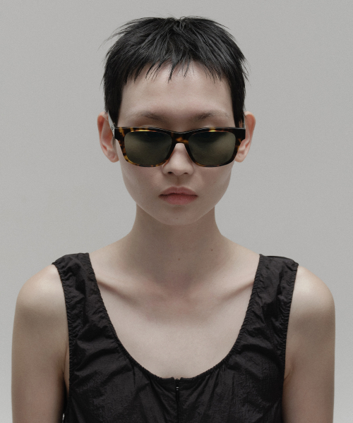 oioi | 韓国No.1ファッション通販・MUSINSA公式