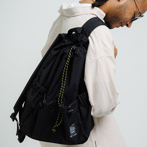 MUSINSA | PEEPS basic string backpack(black)