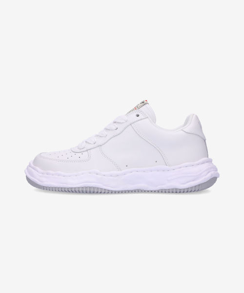 MUSINSA | MAISON MIHARA YASUHIRO Wayne Lowe Sneakers - White ...