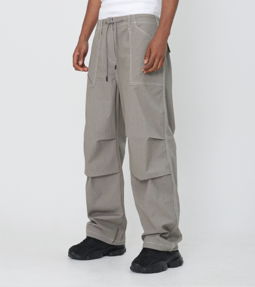 MUSINSA | BUTTON SEOUL Pocket Point Cotton Parachute Wide String Pants (Khaki Gray)