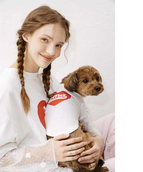 MUSINSA | SMASHOES HANE WOMAN+ DOG T-SHIRT COUPLE LOOK SET