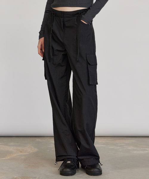 MUSINSA | ITOV SEOUL Two Ribbon Cargo Pants BK