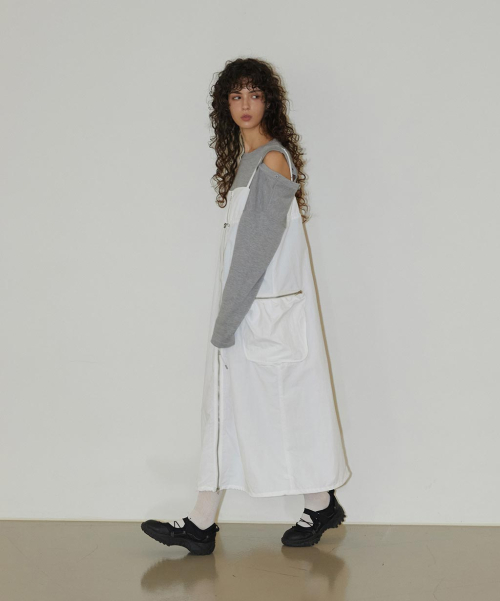 MUSINSA | RENSE String Cargo Zip-up One-piece Off White