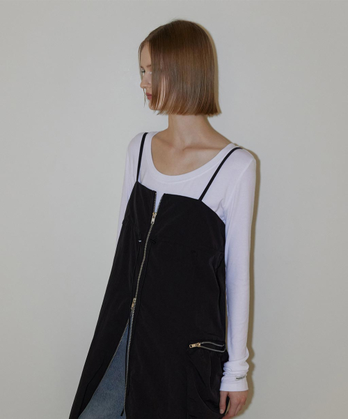 MUSINSA | RENSE String Cargo Zip-up One-piece Black