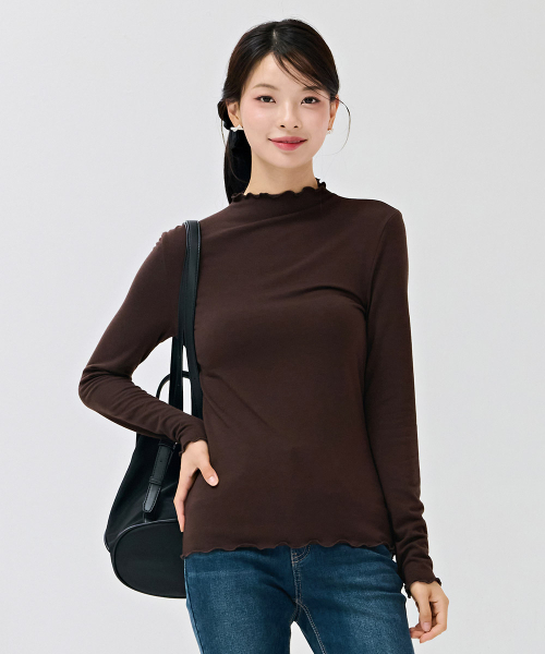MUSINSA | CHASECULT Women's Frill Half Neck Fleece T-Shirt - Brown