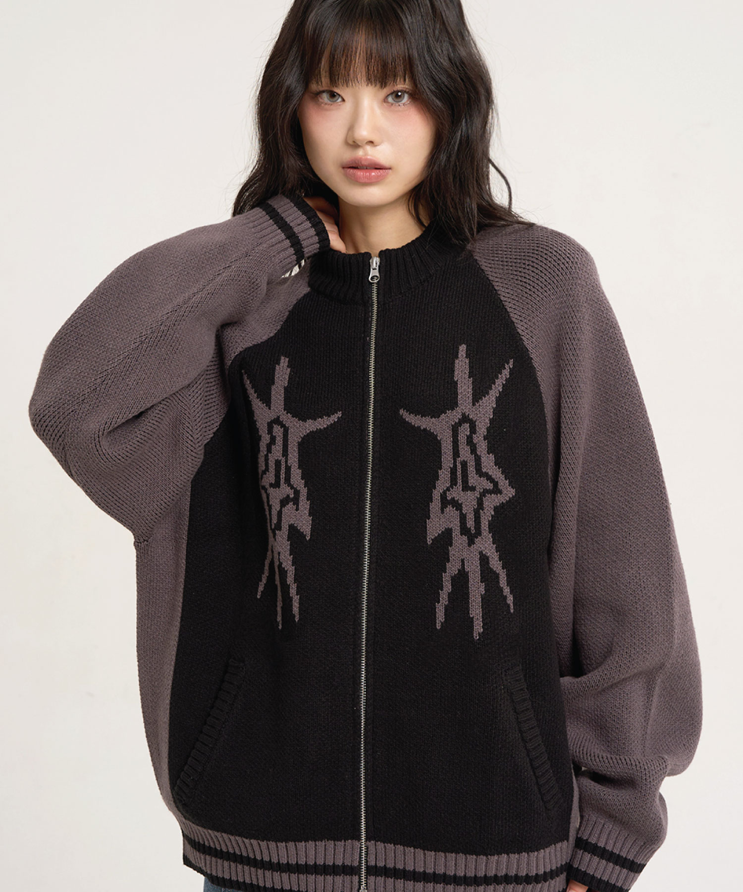 VENHIT Spark 撞色針織外套 (Creatrip)