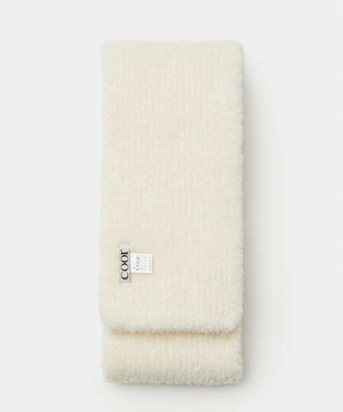 MUSINSA | COOR Fluffy Yarn Muffler (Cream Beige)