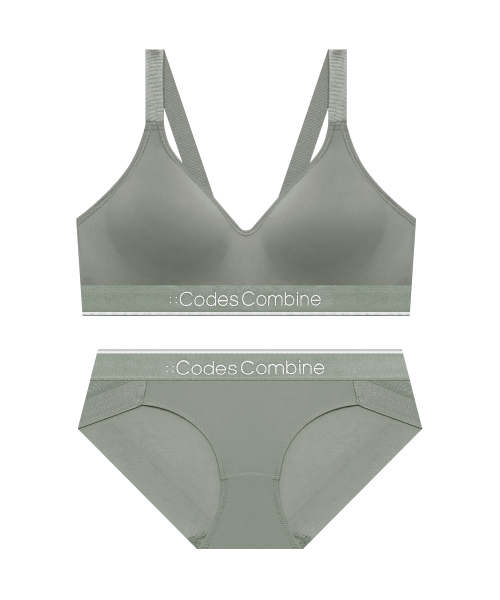 MUSINSA | CODESCOMBINE INNERWEAR Functional Sports Bra Panty Set_Light ...