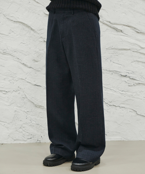 MUSINSA | SIGNATURE Wool Like No-Tuck Wide Fit Slacks [Navy Stripe]