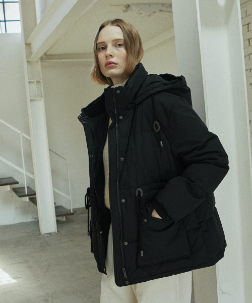 MUSINSA | YUPPE STRING HALF PADDING_BLACK