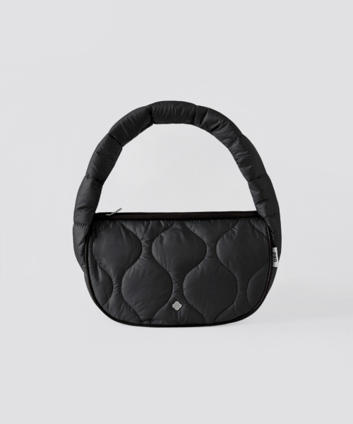 MUSINSA | ORO Clover Round Padding Bag_Black