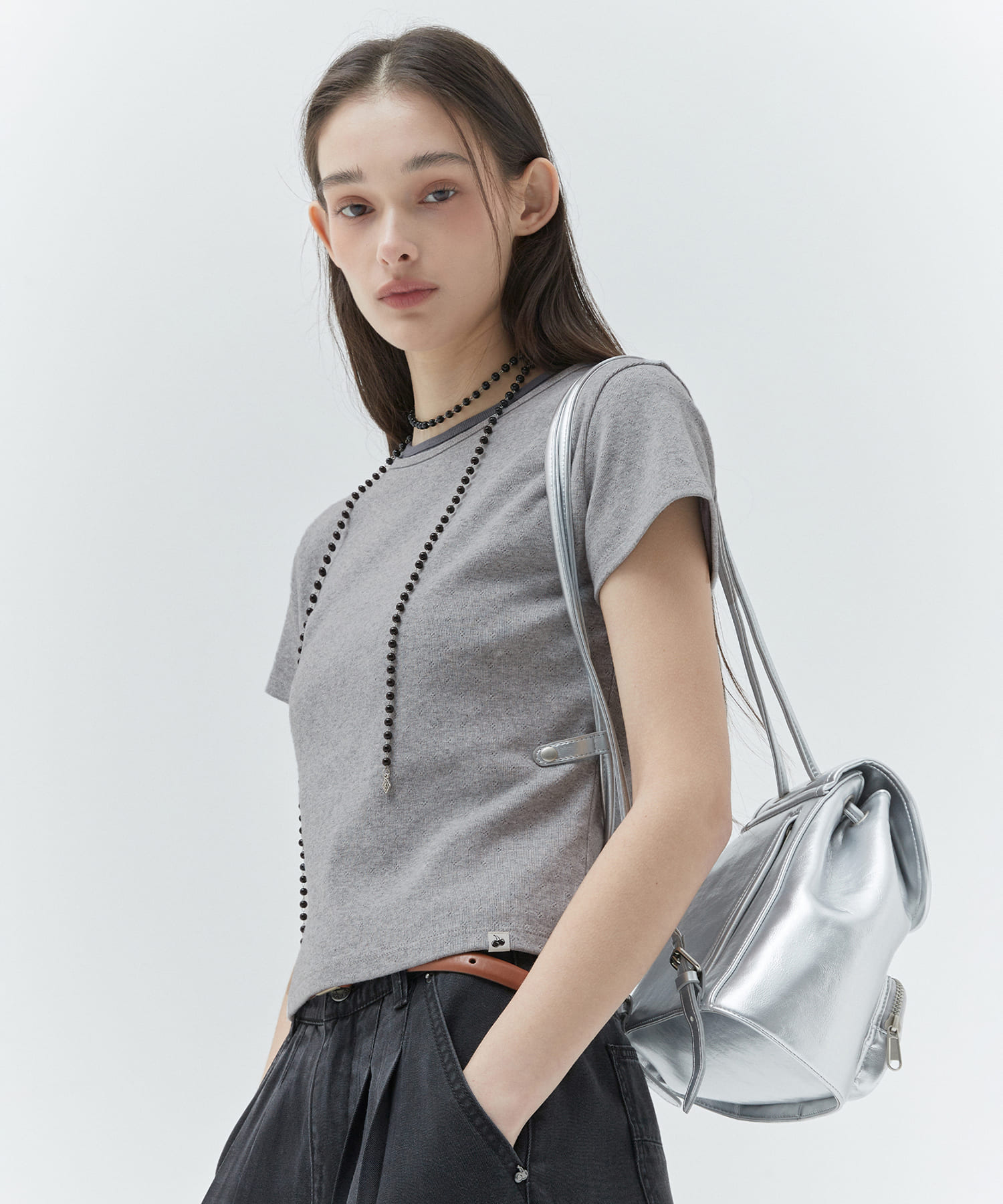 Kirsh 半短版櫻桃圖案T恤（麻花灰） (Creatrip)