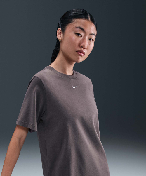 나이키(NIKE) 스포츠웨어 티셔츠 W - 썬더 그레이 / FD4150-082 - 사이즈 & 후기 | 무신사
