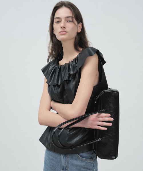 마론에디션(MARRON EDITION) 25 Fall_ Black Fake Leather Ruffle Top - 사이즈 & 후기 ...