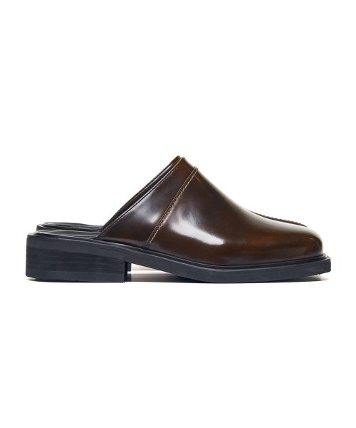 MUSINSA | MMGL LEATHER MULE (BROWN)