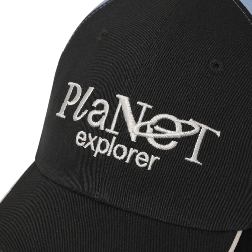 MUSINSA | KIRSH Doodle Cherry Planet Explorer Cap [Sky]