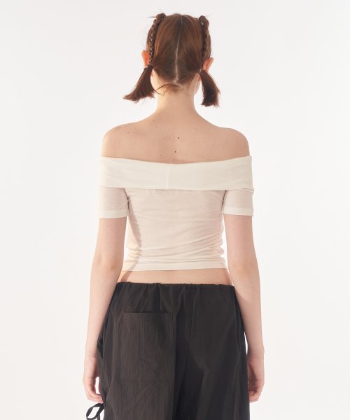 MUSINSA | ODDONEOUT Flower drape off-shoulder top_WHITE