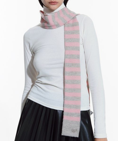MUSINSA | FALLETT Skinny Stripe Muffler Pink