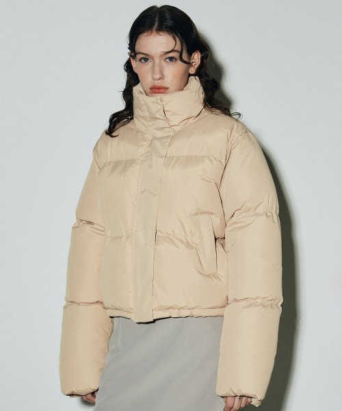 MUSINSA公式 | NICK&NICOLE NICOLE VOLUME PUFFER SHORT PADDING_BEIGE