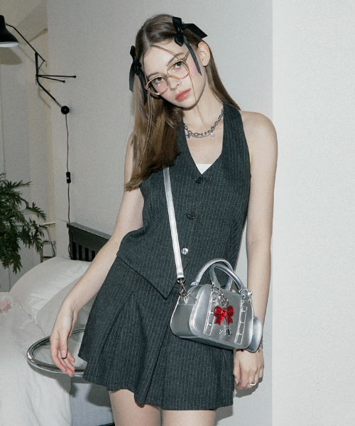 MUSINSA公式 | VVV Heart Mirror Buckle Mini Tote Cross Bag_ Silver
