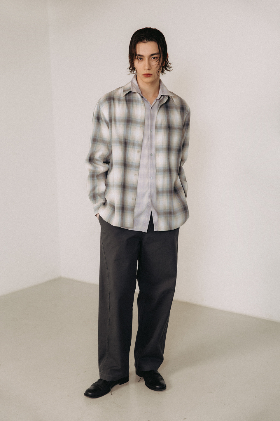 셔터(SHIRTER) VTG WASHED CURVED CHINO PANTS (GREY) - 사이즈 & 후기 | 무신사