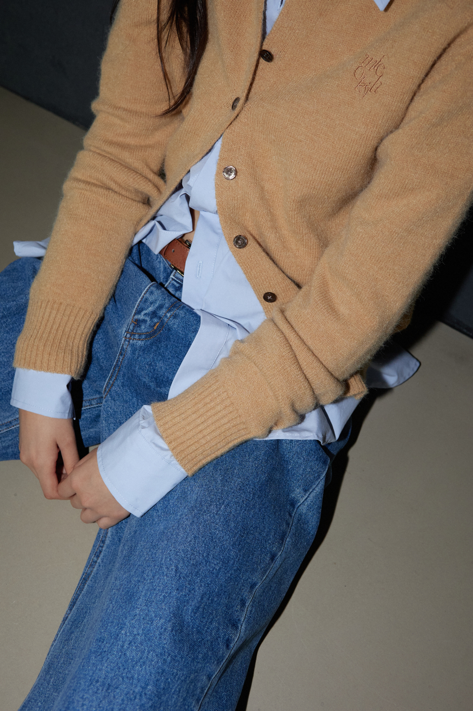 BASIC WOOL KNIT CARDIGAN WARM BEIGE - 감도 깊은 취향 셀렉트샵 29CM